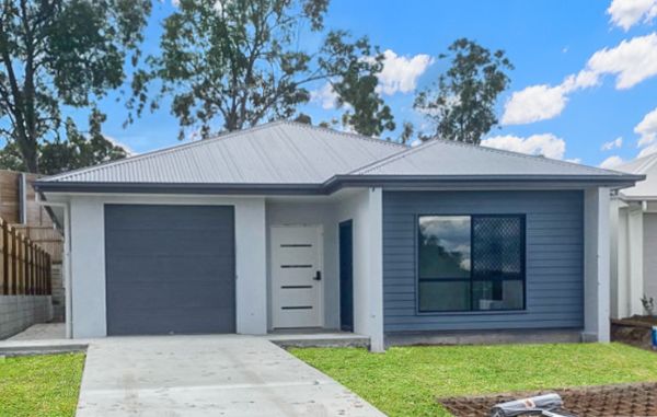 Flinders View, QLD - Robust Villa | Flinders View QLD | Nest