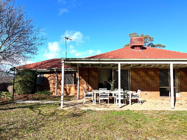 Warm, Modern and Cozy Danny Met Sally SIL Home Amaroo, ACT | Amaroo ACT ...