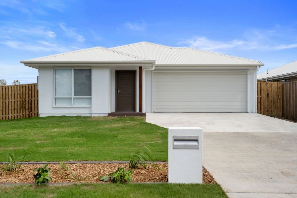 LOGAN VILLAGE, LOGAN QLD - IMPROVED LIVEABILITY HOUSE | Logan Village ...
