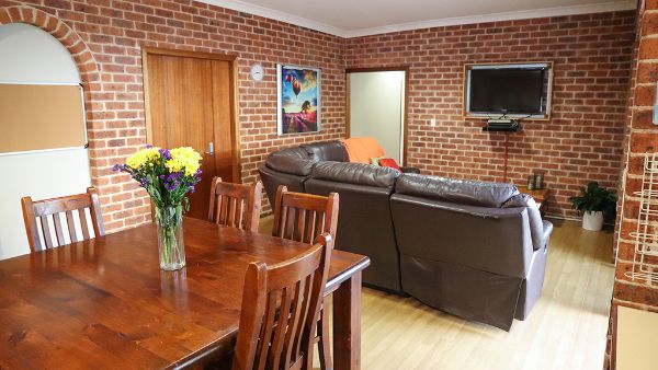Single Level, Spacious Home with Pool 11-409 | Cranebrook NSW | Nest